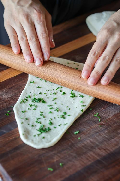 Vegan Garlic Naan | Pick Up Limes