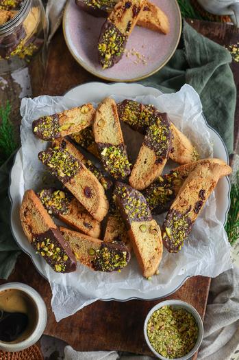 Christmas Rocky Road | Pick Up Limes