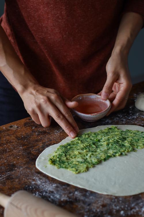 Bolani - Afghan Stuffed Flatbread | Pick Up Limes
