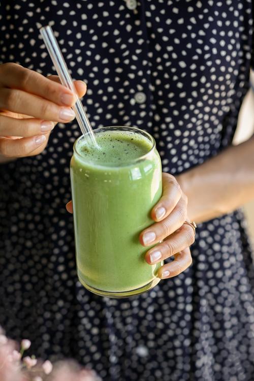 Cold Busting Green Smoothie | Pick Up Limes