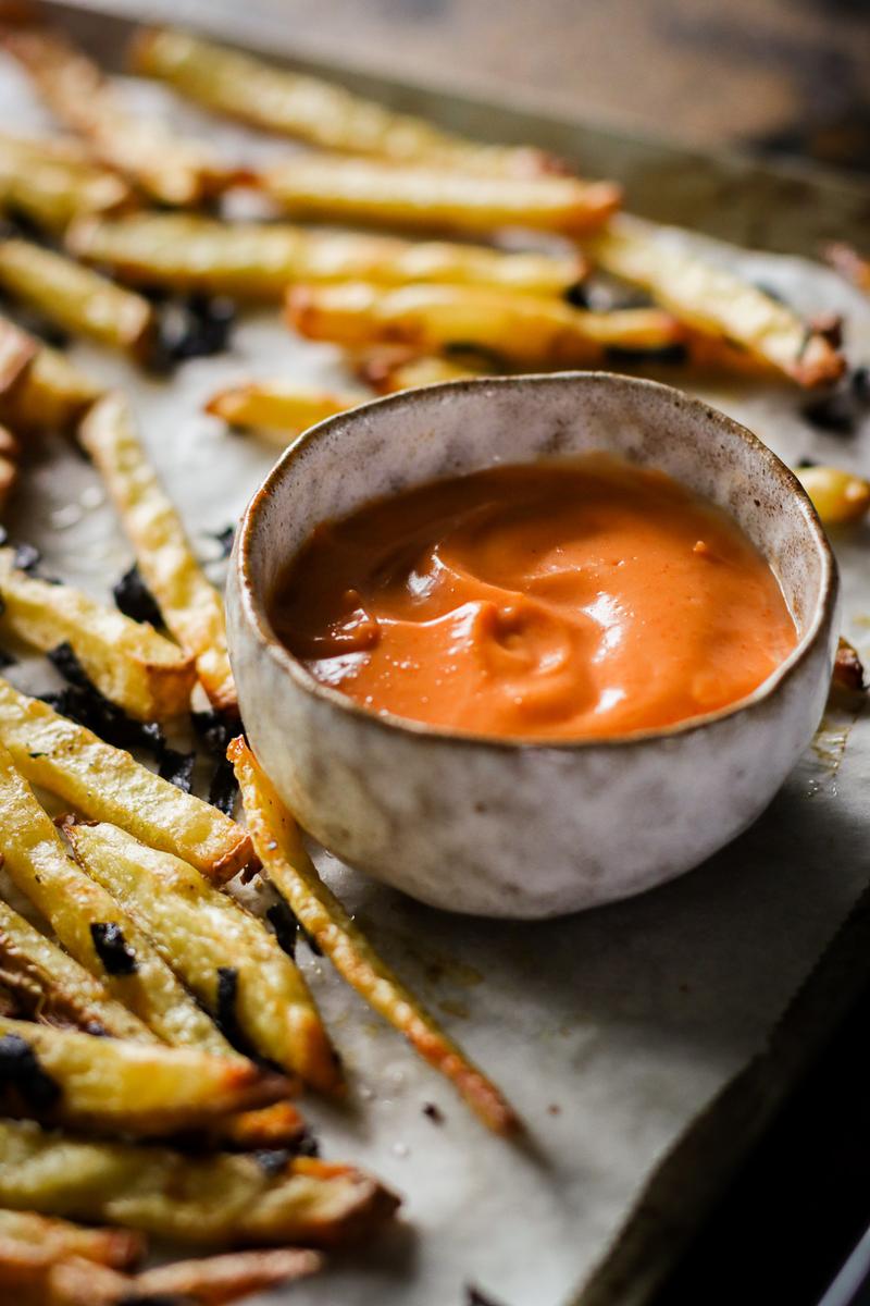 Seaweed Baked Fries with Hoisin Mayo & Sriracha Mayo | Pick Up Limes