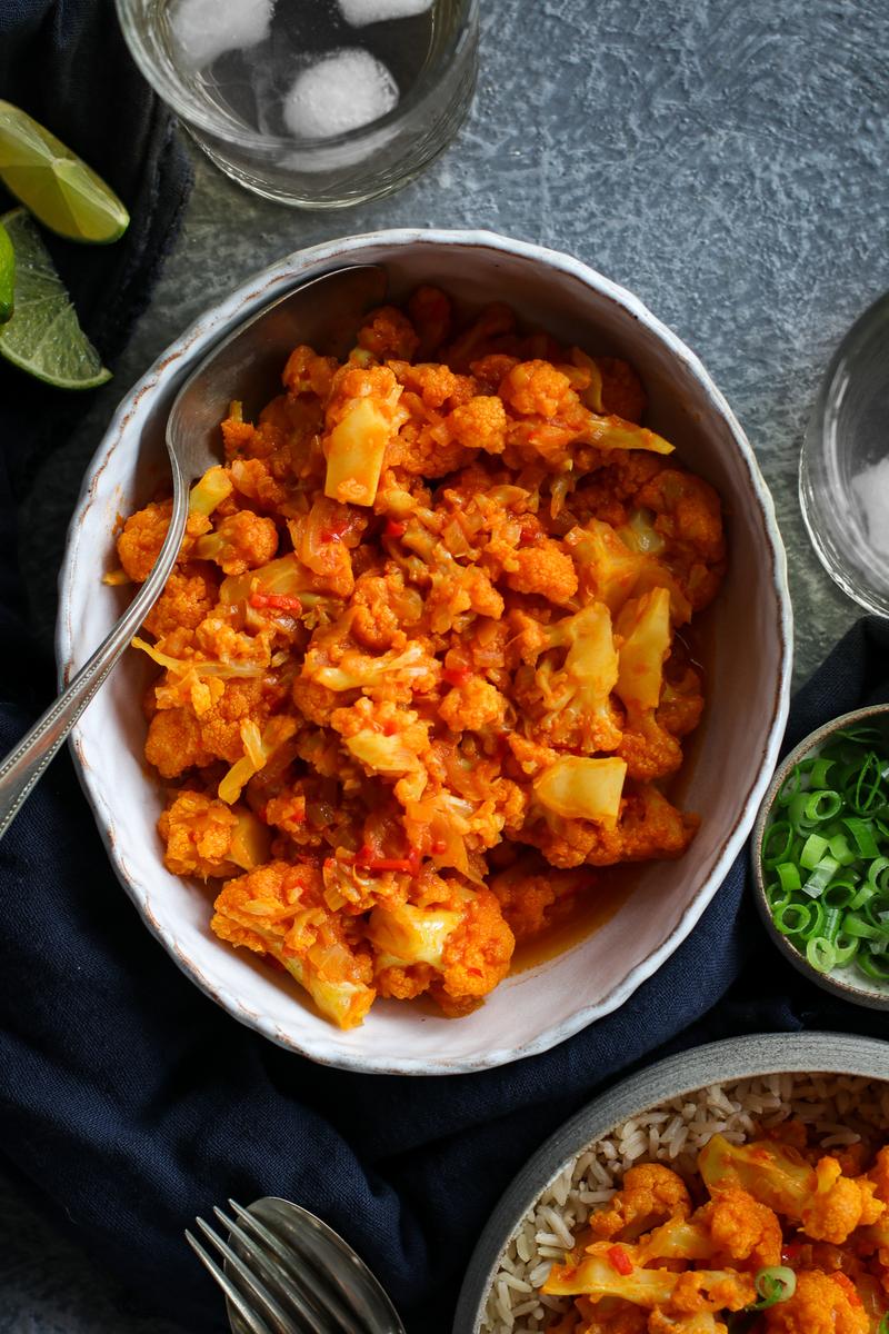Gulpea: Afghan Tomato & Cauliflower Curry | Pick Up Limes