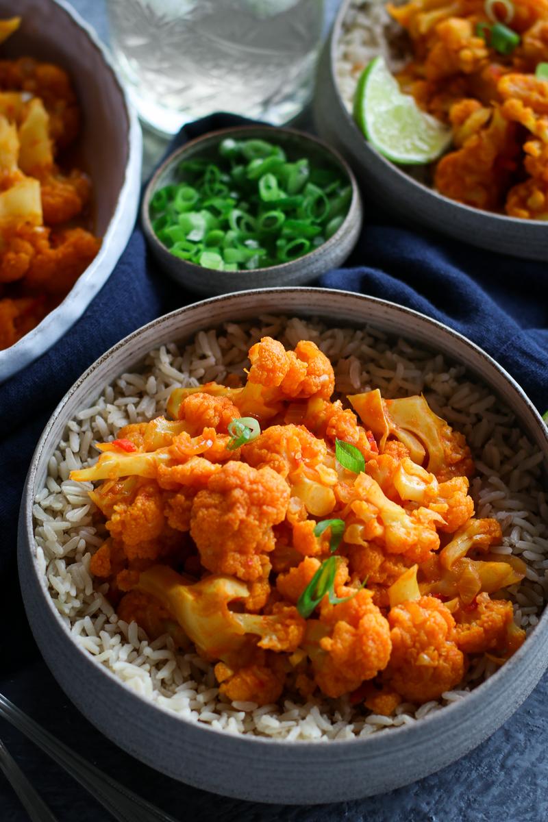 Gulpea: Afghan Tomato & Cauliflower Curry | Pick Up Limes