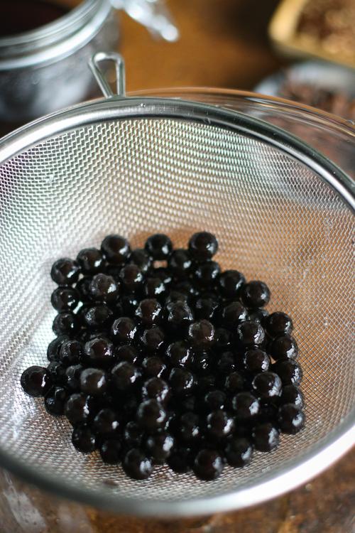 Thai Iced Bubble Tea | Pick Up Limes