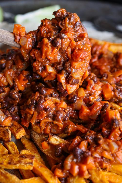 Loaded Chili Sweet Potato Fries | Pick Up Limes